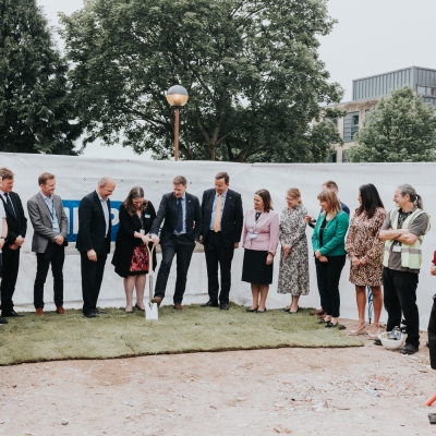 Key milestone celebrated for new Elective Hub & Orthopaedic Outpatients ...